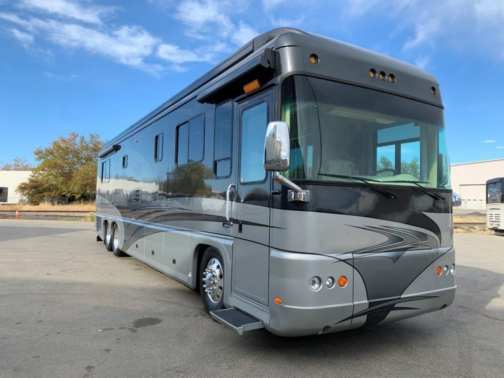 2006 Foretravel Phenix 440 T2 CLASS A COACH DIESEL PUSHER MOTORHOME ...
