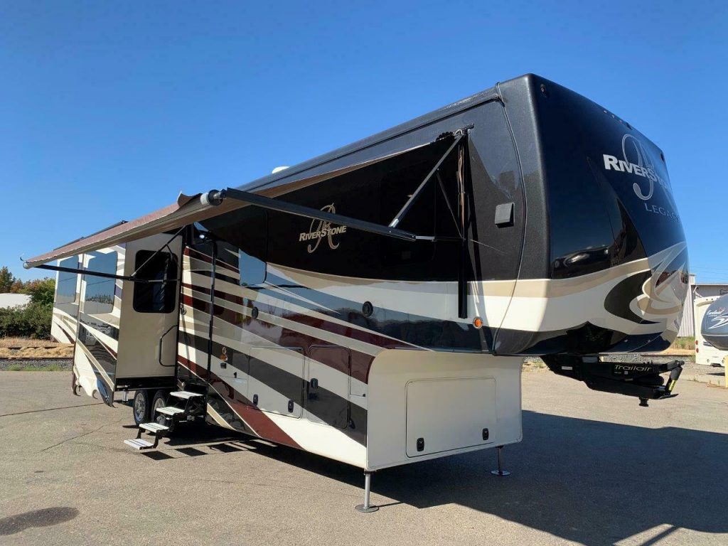 2017 Forest River Riverstone Legacy 38RE "LUXURY" - True RV True RV