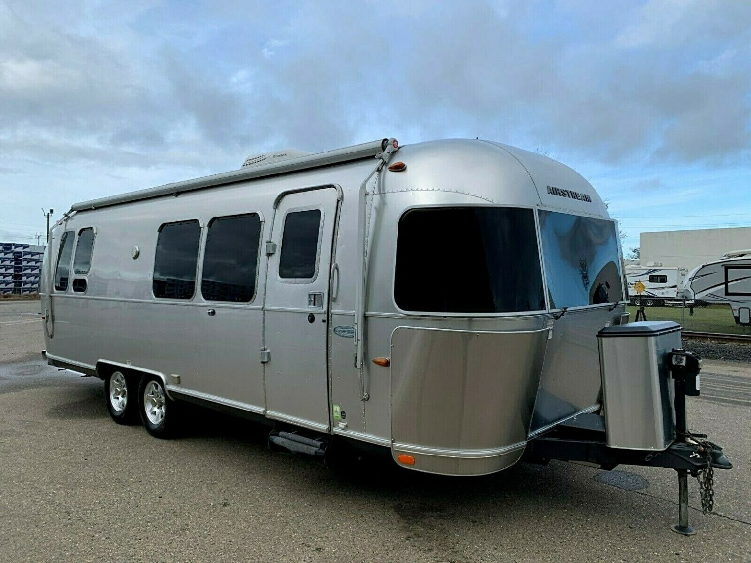 2015 Airstream Flying Cloud 28 " Clean Title" - True RV True RV