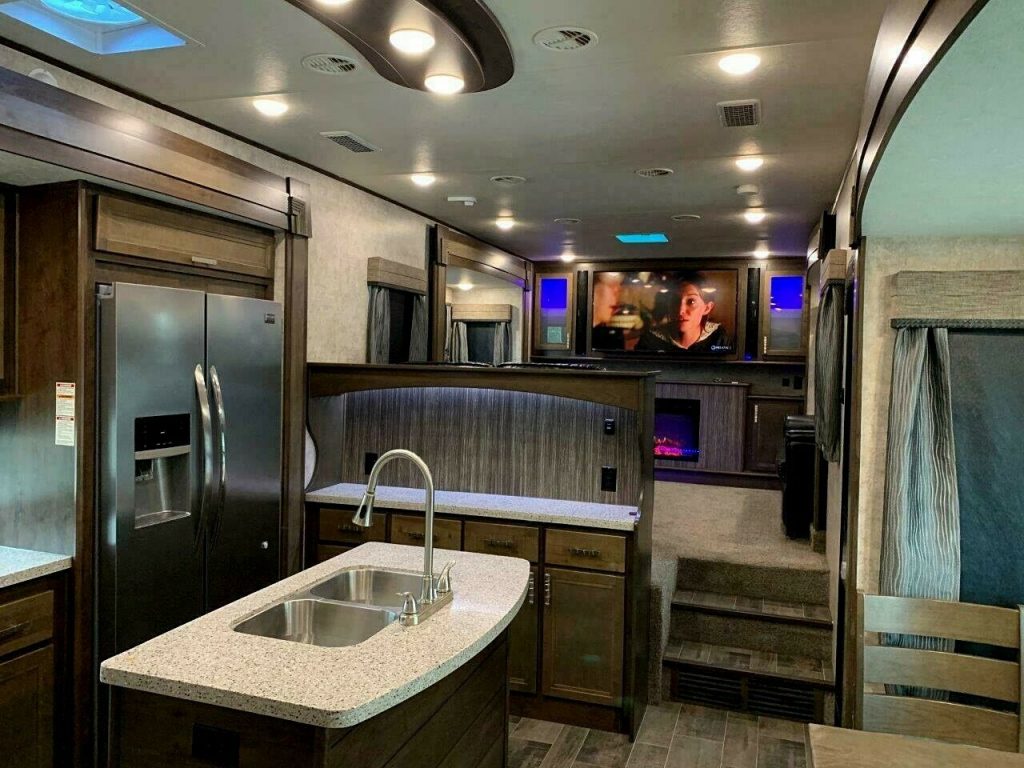 2018 HIGHLAND RIDGE MESA RIDGE 370RBS RV FIFTH WHEEL TRAILER CAMPER "5 ...