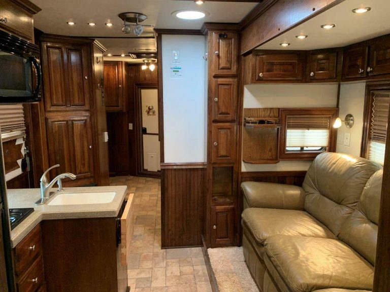 2006 DREAM COACH CUSTOM PLATINUM HORSE TRAILER LIVING QUARTER "SLIDE ...