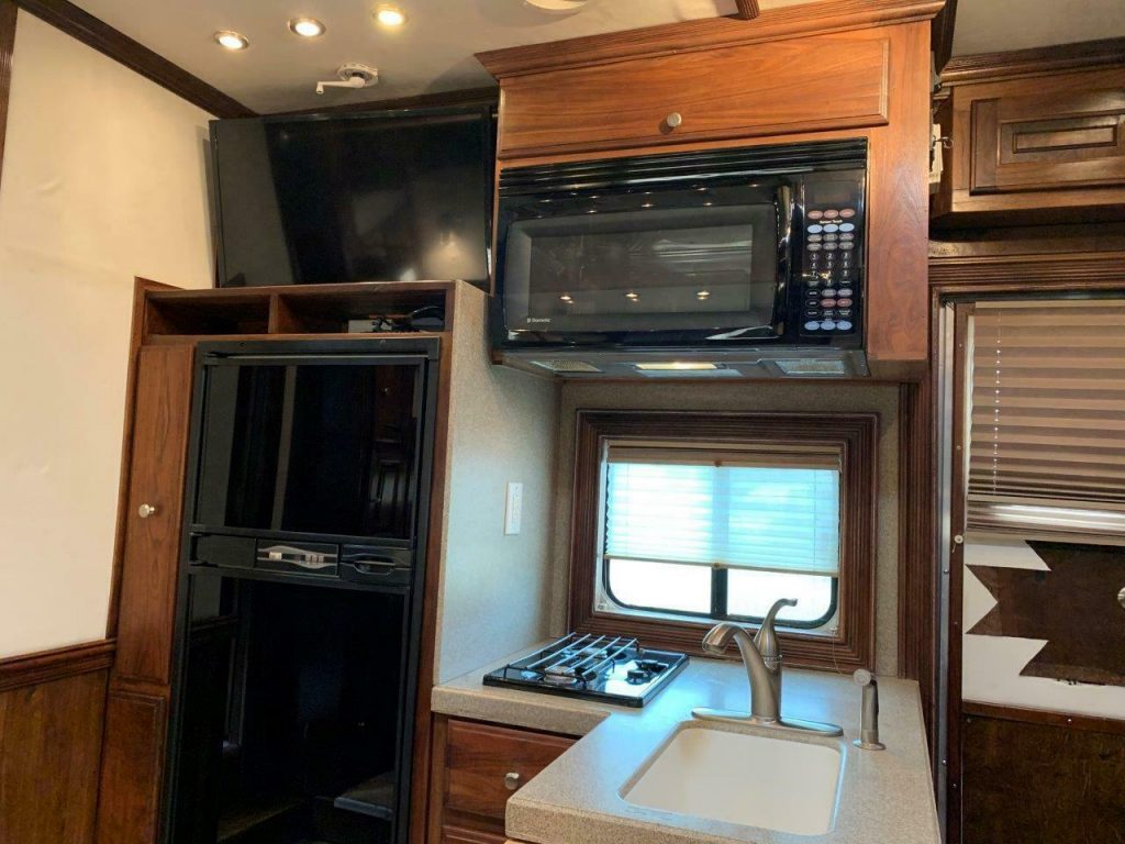 2006 DREAM COACH CUSTOM PLATINUM HORSE TRAILER LIVING QUARTER "SLIDE ...