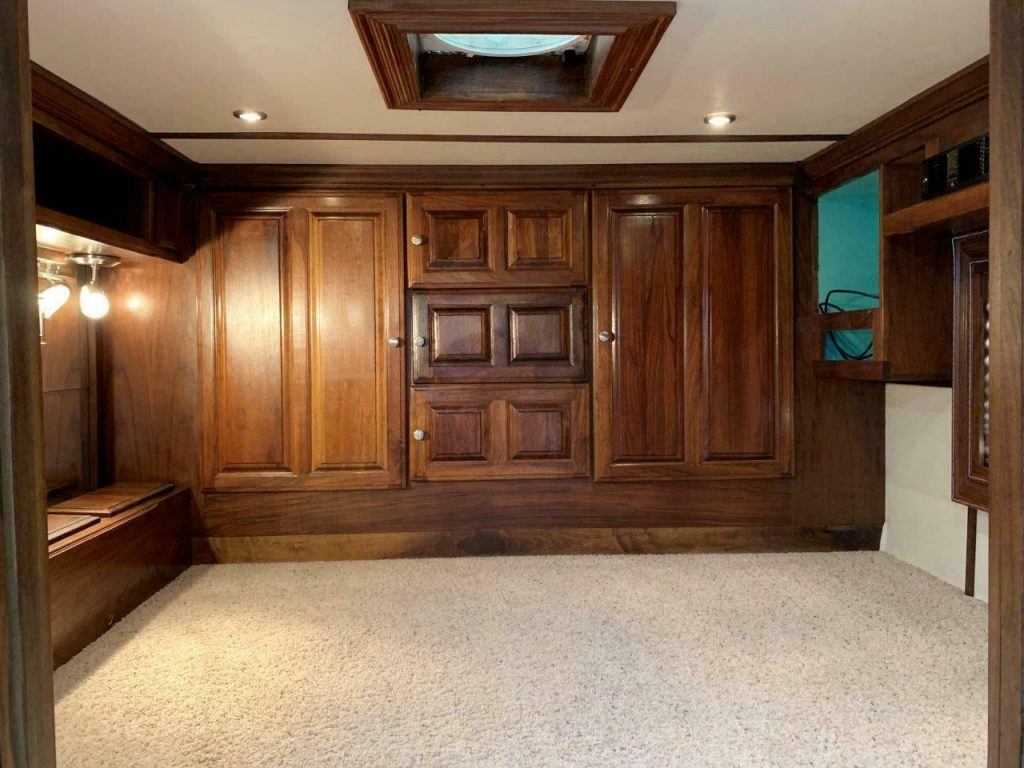 2006 DREAM COACH CUSTOM PLATINUM HORSE TRAILER LIVING QUARTER "SLIDE ...