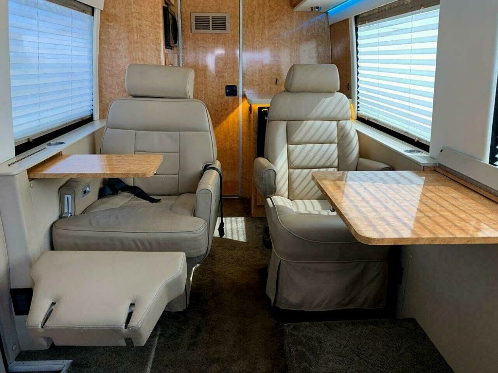 2013 MERCEDES-BENZ SPRINTER 2500 LUXURY MIDWEST DAY CRUISER LIMO CAMPER ...