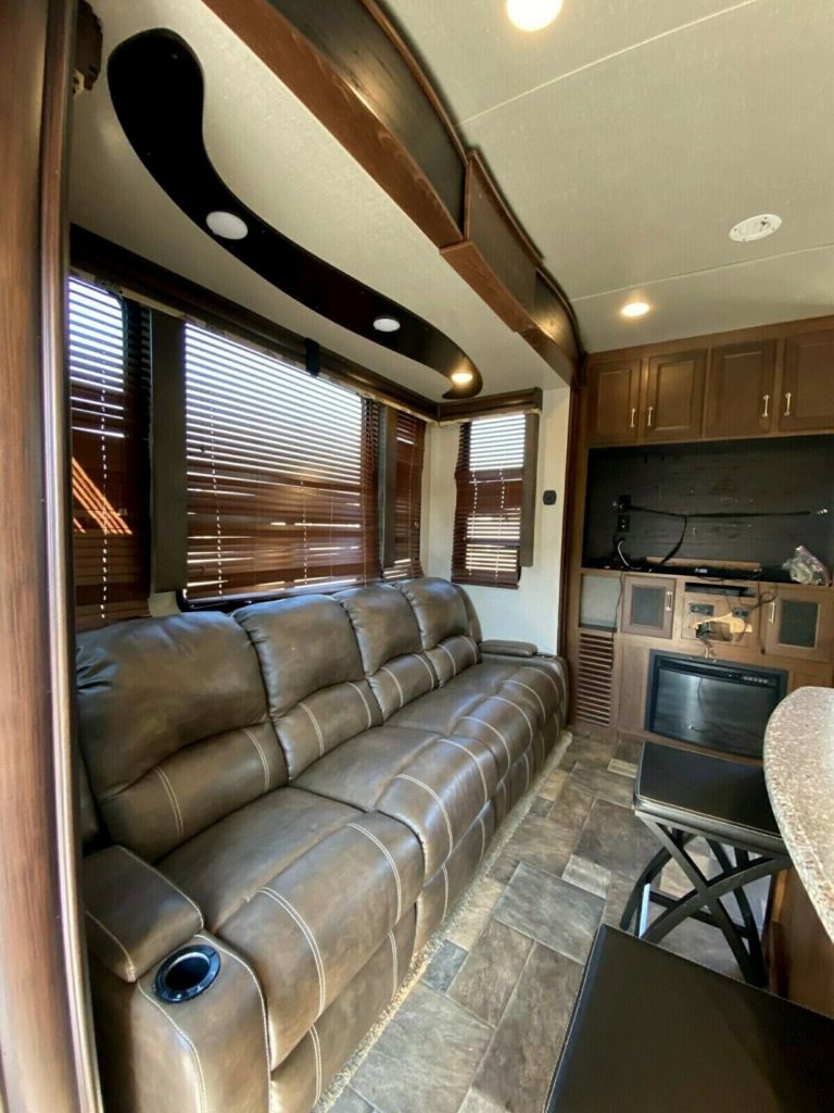 2016 KEYSTONE FUZION 345 FIFTH WHEEL TOY HAULER TRAILER RV 3 SLIDES ...