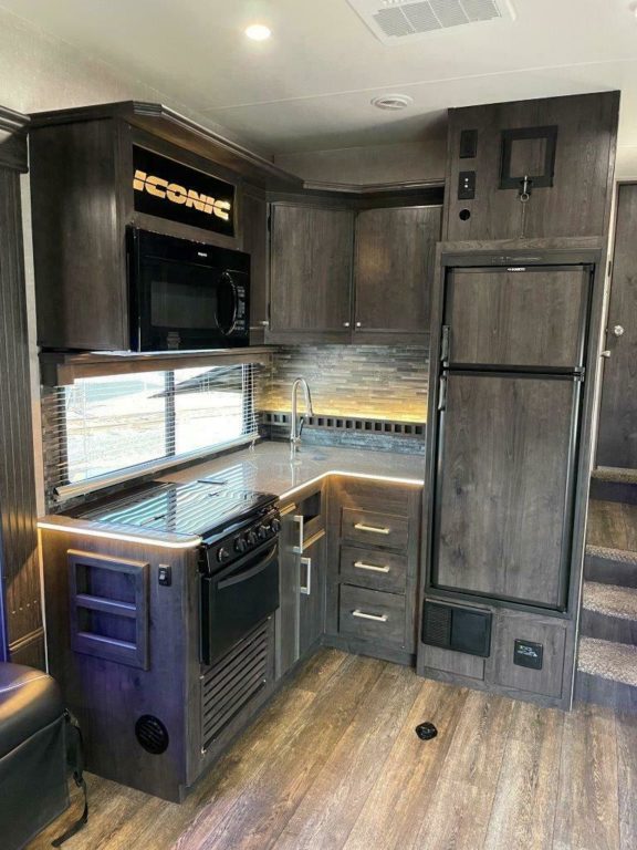 2019 ECLIPSE ICONIC 2817 CK RV FIFTH WHEEL TOY HAULER TRAILER "2 SLIDES ...