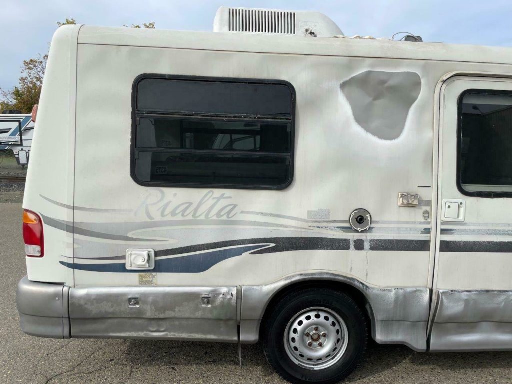 1999 VOLKSWAGEN WINNEBAGO RIALTA 22QD MOTORHOME "LOW MILES" - True RV ...