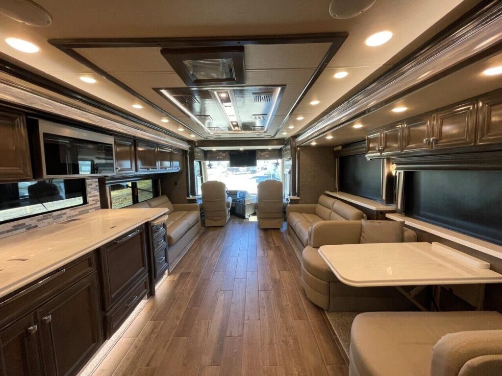 2022 TIFFIN PHAETON 40IH CLASS A COACH DIESEL PUSHER BATH & HALF - True ...