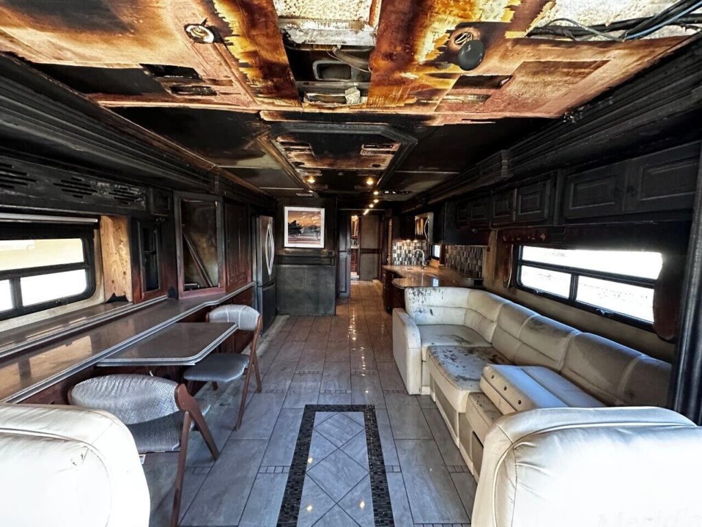 2016 Fleetwood Discovery 40E CLASS A COACH DIESEL PUSHER MOTORHOME ...