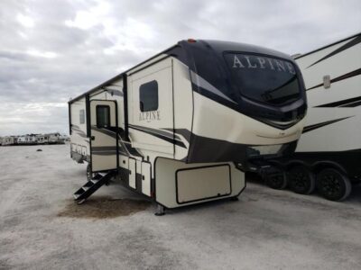2021 KEYSTONE ALPINE 3700FL - True RV True RV