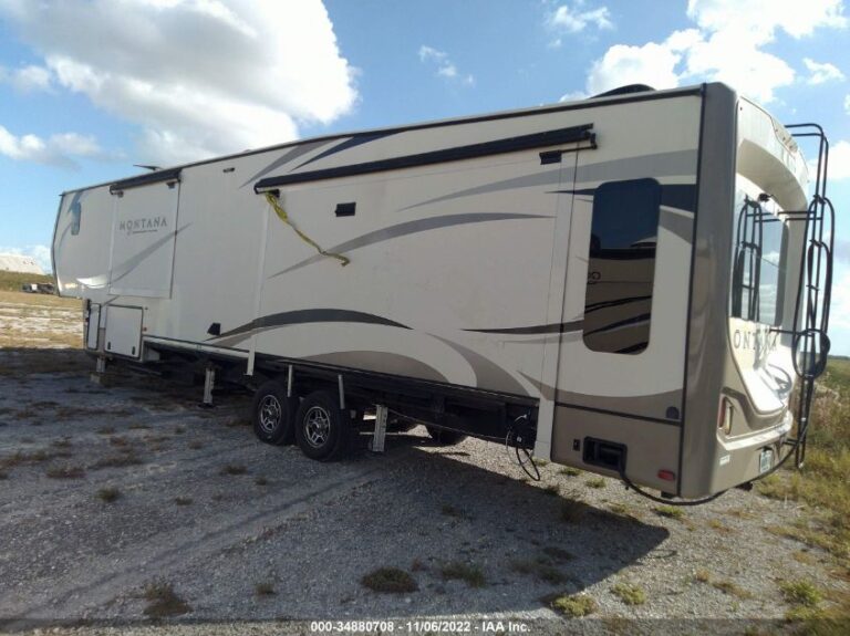 2019 KEYSTONE MONTANA 3121RL - True RV True RV