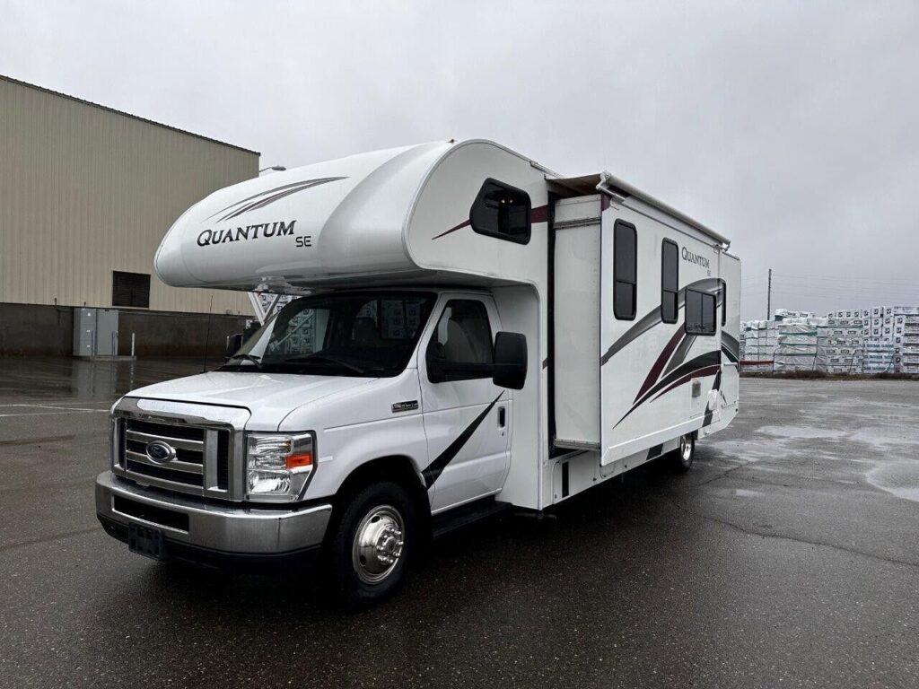2019 THOR QUANTUM RW28 CLASS C MOTORHOME - True RV