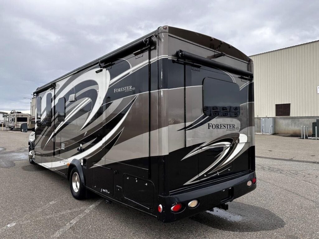 2016 FOREST RIVER FORESTER GTS 2801QS - True RV True RV