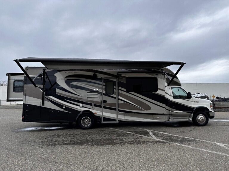 2016 FOREST RIVER FORESTER GTS 2801QS - True RV True RV