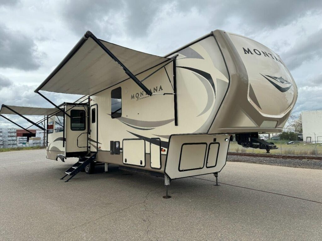 2019 KEYSTONE MONTANA HIGH COUNTRY 3931FB FIFTH WHEEL TRAILER "BATH ...