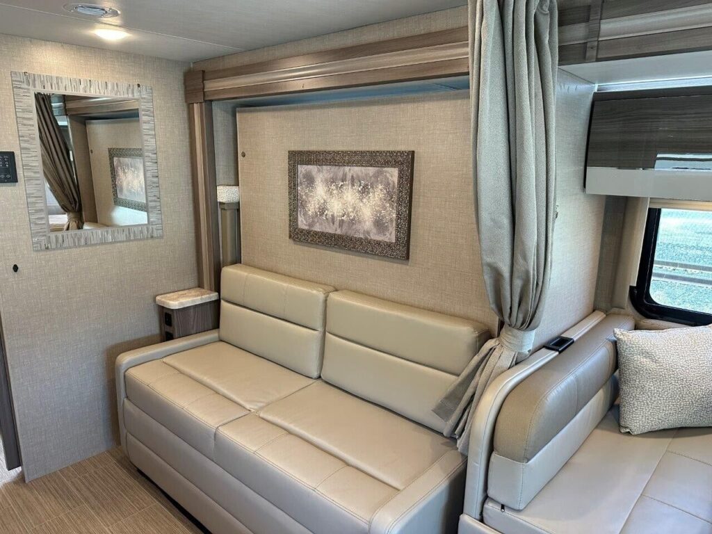 2021 THOR DELANO 24FB CLASS C MOTORHOME - True RV True RV
