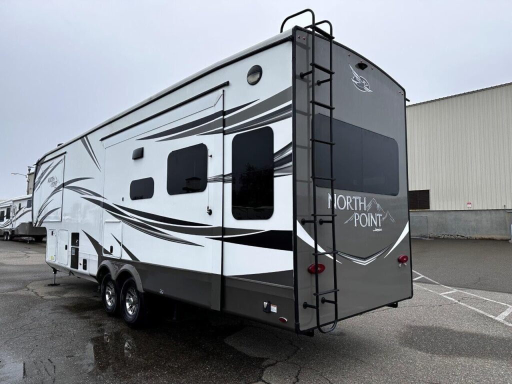 2020 JAYCO NORTH POINT 310RLTS FIFTH WHEEL TRAVEL TRAILER - True RV