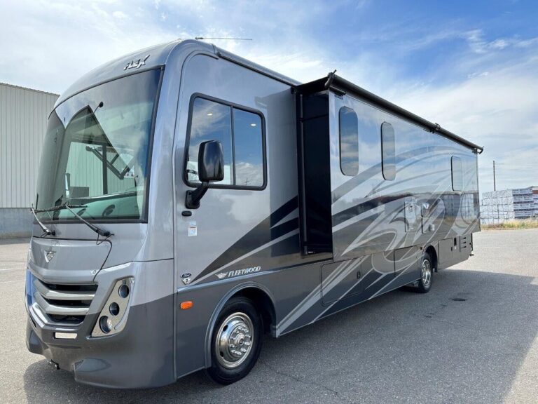2023 FLEETWOOD FLEX 32S CLASS A MOTORHOME "2 BATHROOMS" - True RV True RV