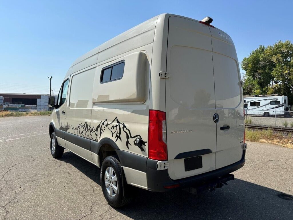 2020 MERCEDES-BENZ SPRINTER VANSMITH CLASS B MOTORHOME 4X4 - True RV ...