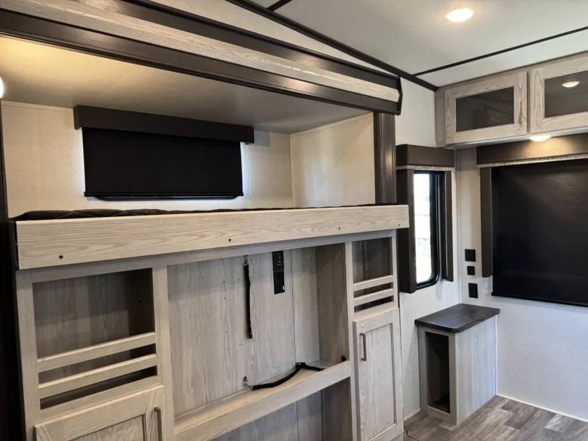 2021 KEYSTONE MONTANA HIGHCOUNTRY 362RD FIFTH WHEEL TRAILER 2 BEDROOM ...