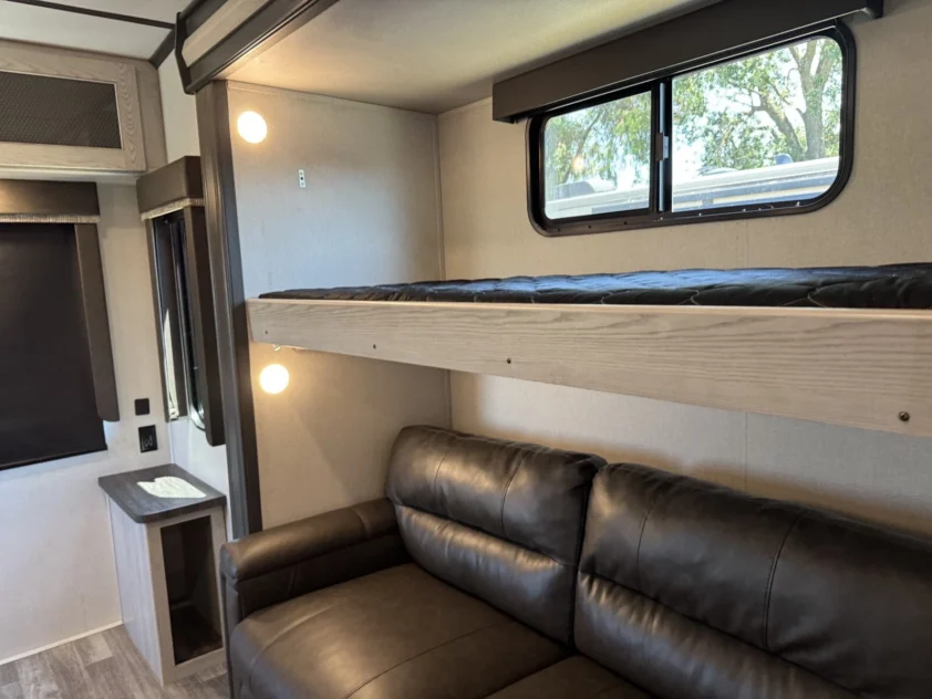 2021 KEYSTONE MONTANA HIGHCOUNTRY 362RD FIFTH WHEEL TRAILER 2 BEDROOM ...