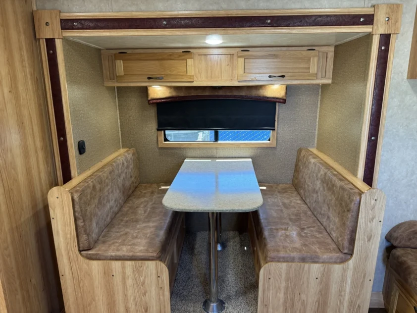 2017 BISON COACH LAREDO 4 HORSE WITH LIVING QUARTERS “SLIDE-OUT” - True RV True RV