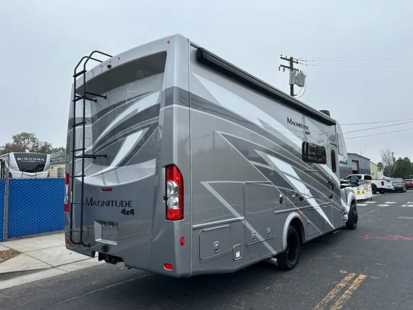 2025 THOR MAGNITUDE AX29 FORD F550 4X4 MOTORHOME OMNI - True RV