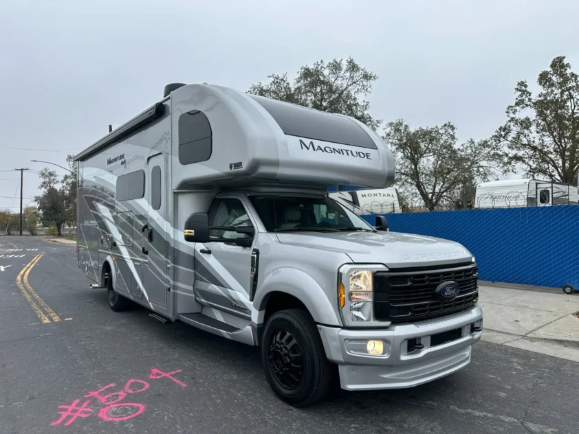 2025 THOR MAGNITUDE AX29 FORD F550 4X4 MOTORHOME OMNI - True RV